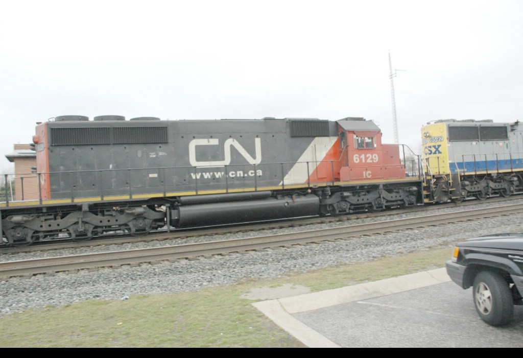 CN 6129 (IC), West on CSX